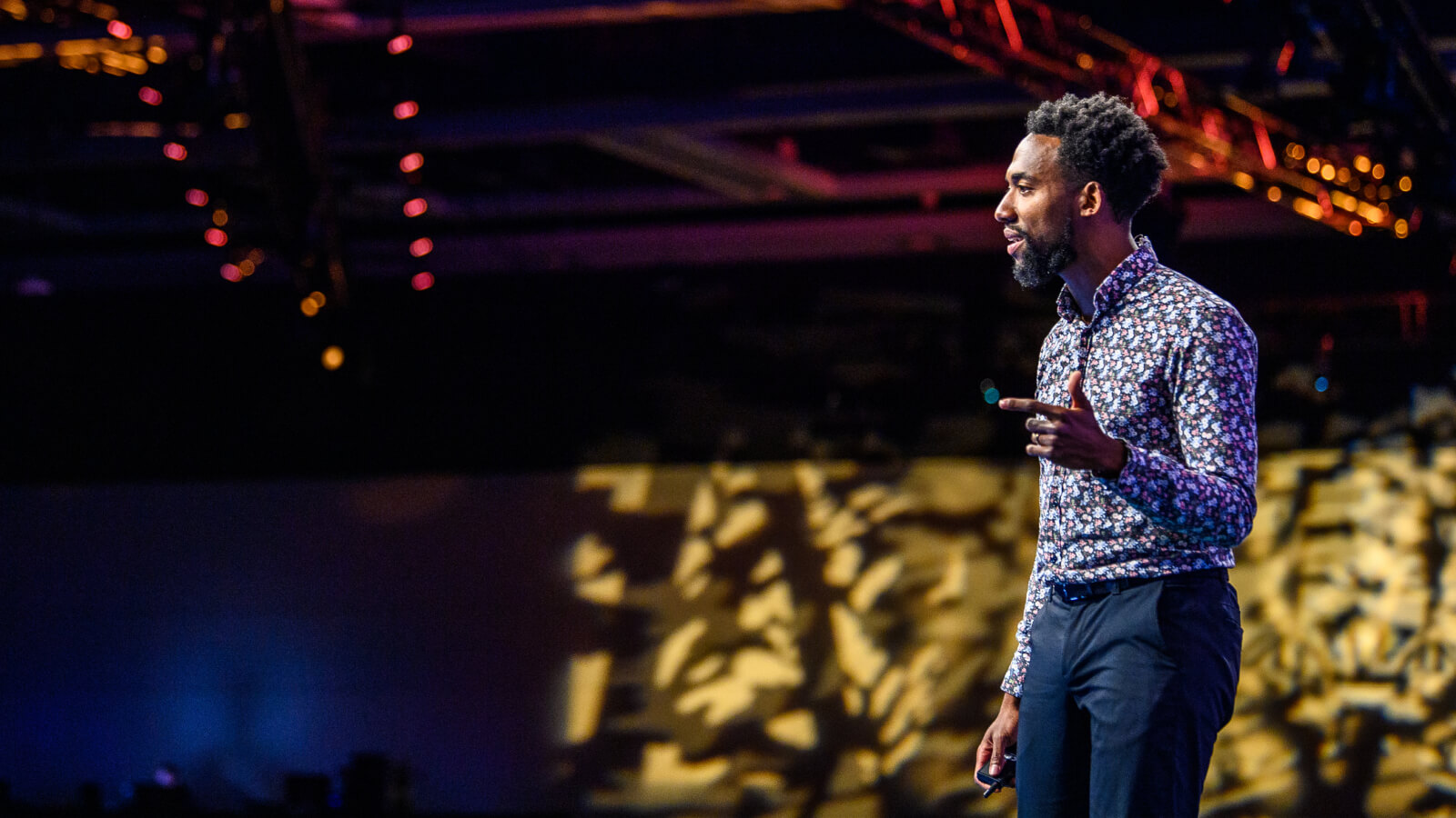 Ross Simmonds - Digital Marketer, Speaker & Entrepreneur